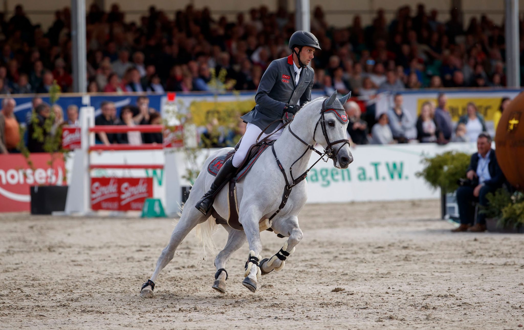 High Performance Arena Base Mat - Footing Solutions LLC